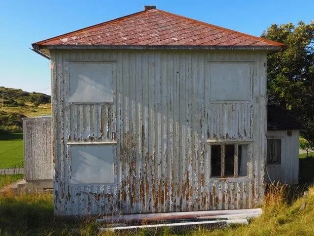 Vokkøya 88, 8095 Helligvær – Renovation Project by the Sea - Homestra